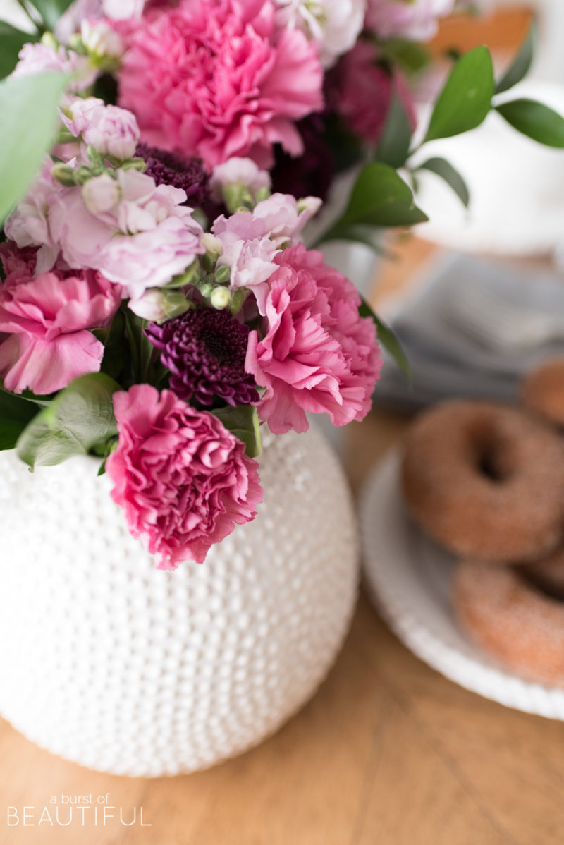 Simple and Inviting Tablescape - Nick + Alicia
